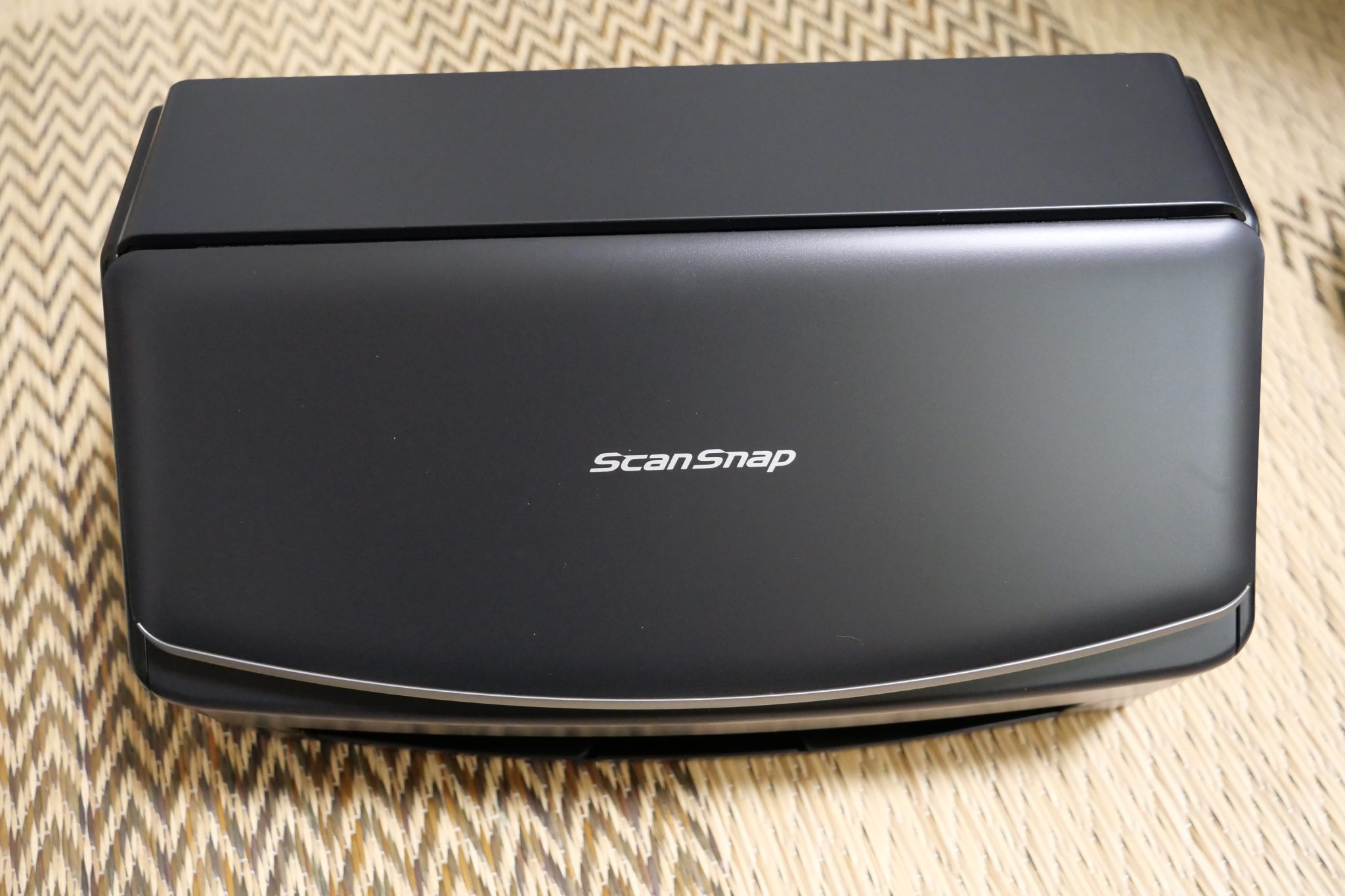 部屋を広くするための電子書籍自炊 (ScanSnap iX1600) | そど